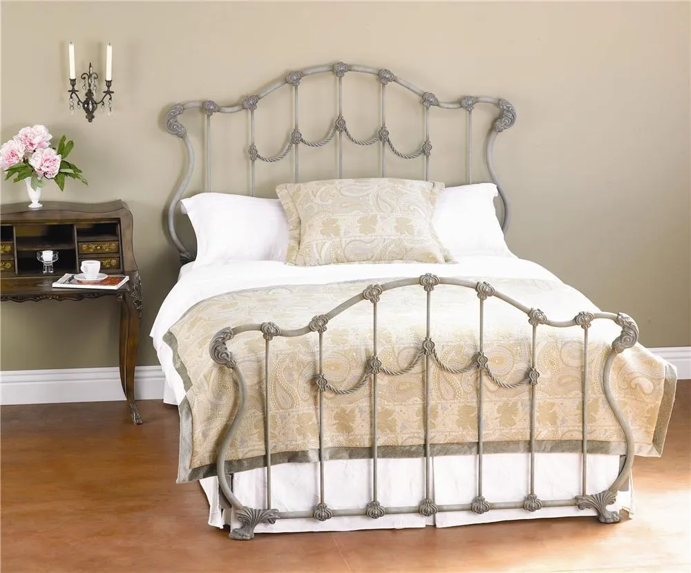 Wesley Allen Iron Beds CB1052Q Queen Complete Hamilton Headboard And Wesley Allen Iron Beds CB1052Q Queen Complete Hamilton Headboard And